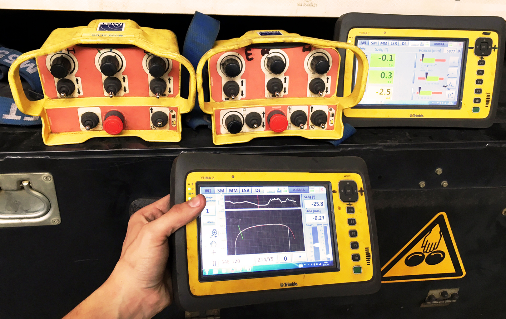 AT VM 8000-12E Two-way Rail Grinding Vehicle